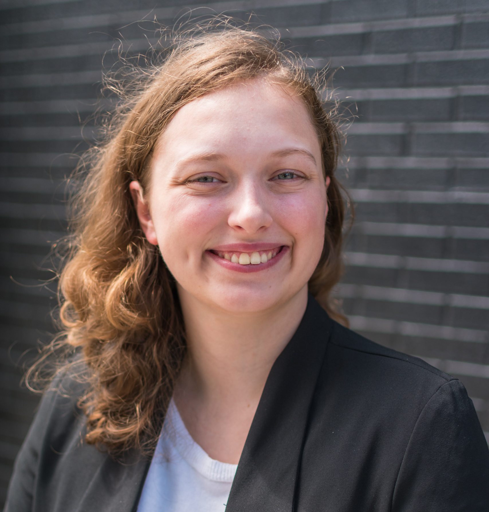 Julia Priest - Park Multimedia